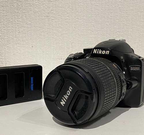 Nikon D3200   18-105 VR (28500 кадров)