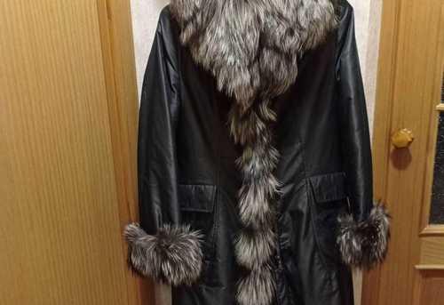 Зимнее пальто с мехом 48