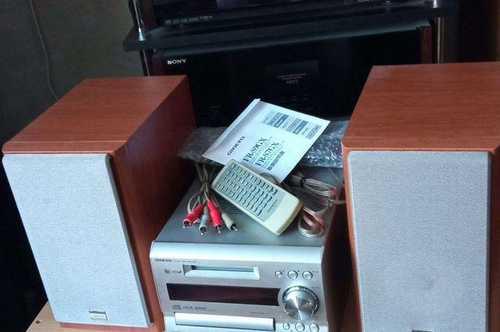 Onkyo FR-7GX муз система Cd/Md/Tuner в идеале