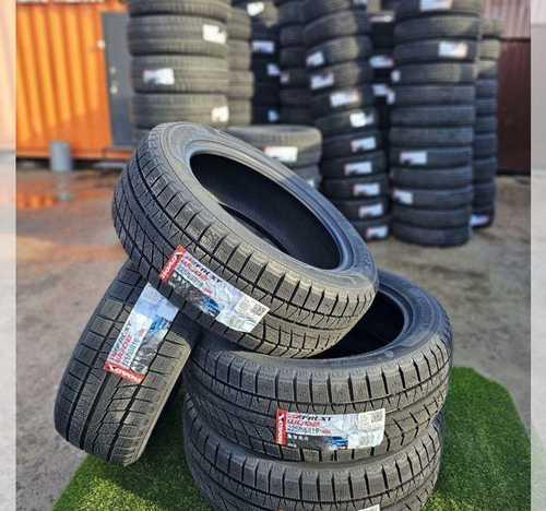 RoadX RX Frost WU02 225/55 R19 99H