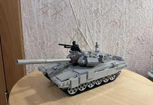 Lego T-90А "Владимир"