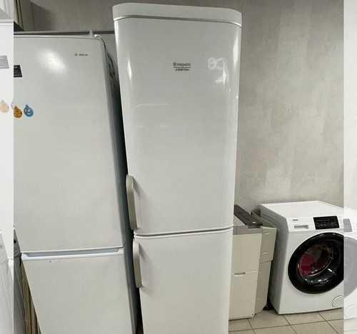 Холодильник Hotpoint-Ariston rmba 12002.L V H