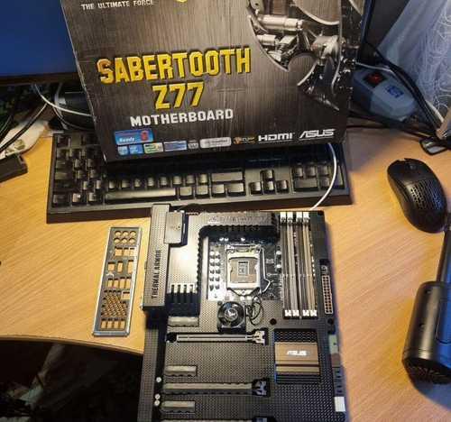 Материнская плата asus sabertooth z77