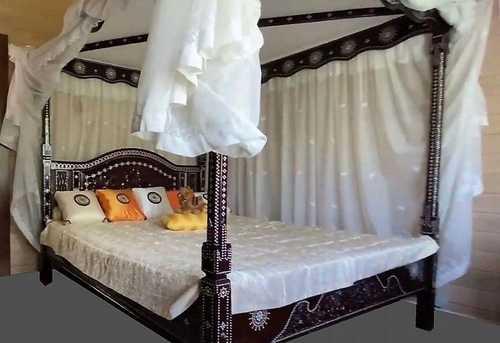 Кровать двуспальная дерево инкрустация Индонезия