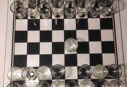 Набор Шахматы со стопками / Пьяные шахматы