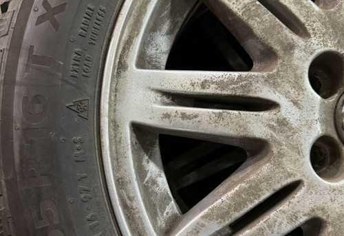 Комплект резины r16 c литьем Volvo орига