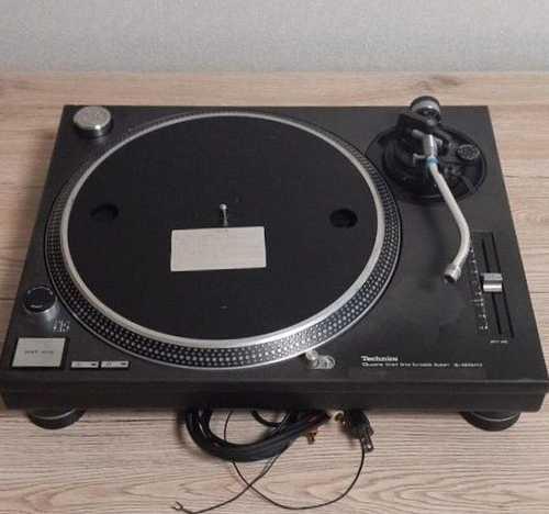 Technics SL-1200 mk3