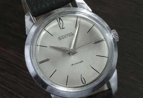 Классические Советские мужские часы СССР Восток