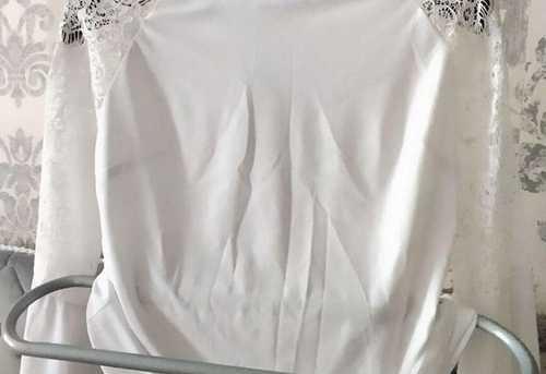 Блузка белая 48 50