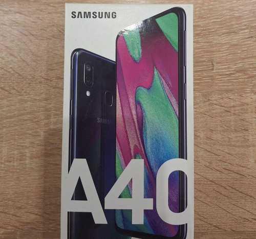 Samsung Galaxy A40, 4/64 ГБ