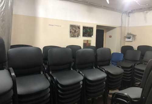Офисные стулья iso черные