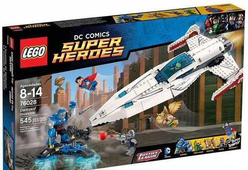 Lego DC Super Heroes 76028 Вторжение Дарксайда