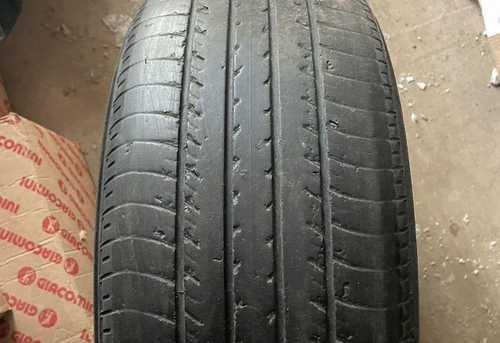 Yokohama 125T 215/55 R17 94V