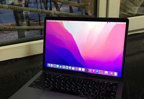 Apple MacBook Pro 13 2017 i5/8/256/Iris Plus 650