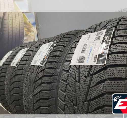 Hankook Winter I'Cept iZ 2 W616 215/55 R17 98T