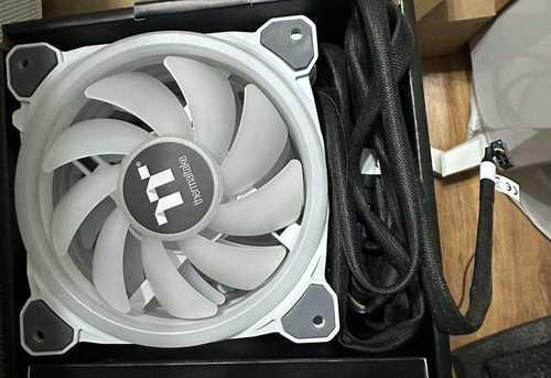 Thermaltake Riing Trio 12 RGB Radiator Fan White