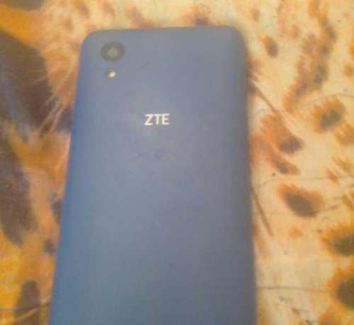 Телефоны на запчасти ZTE и honor