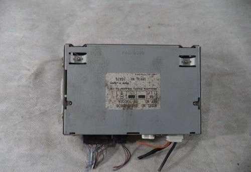 Блок управления Toyota Harrier / Lexus Rx300 MCU36