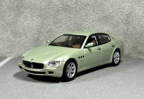 Модель автомобиля Maserati QuattroPorte 1:43