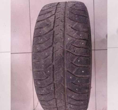 Bridgestone Ice Cruiser 7000 205/55 R16 91T