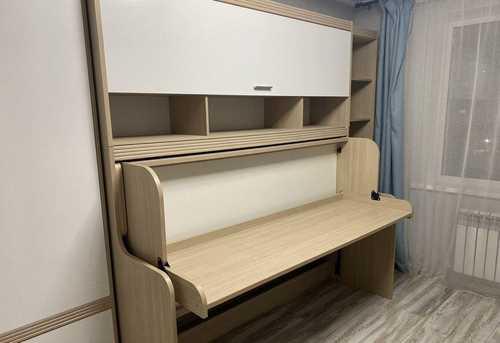 Универсальный стол-шкаф-кровать