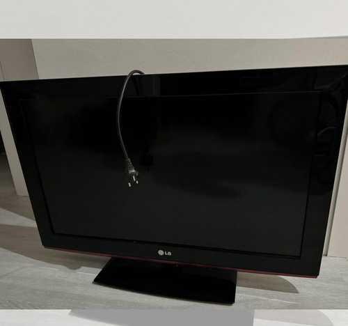 Телевизор LG 32