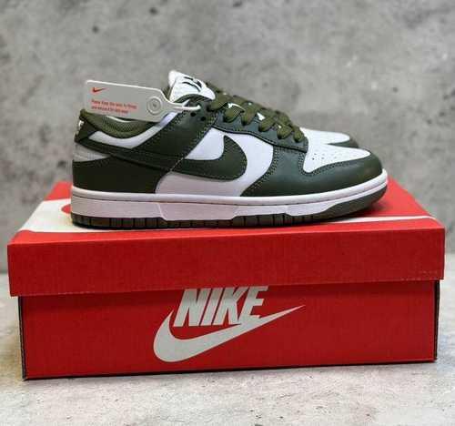 Nike sb dunk low green