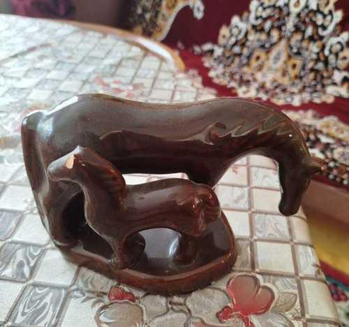 Статуэтка лошади