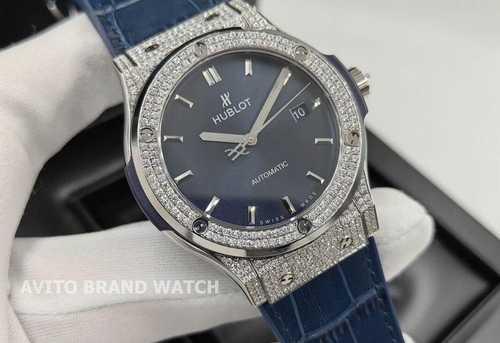 Часы с бриллиантами Hublot classic fusion 42 мм