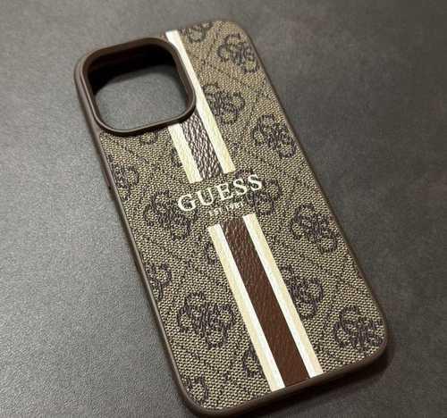 Оригинальный чехол Guess на iPhone 16 pro max