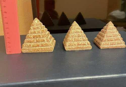Сувенир из Египта: 3 пирамидки