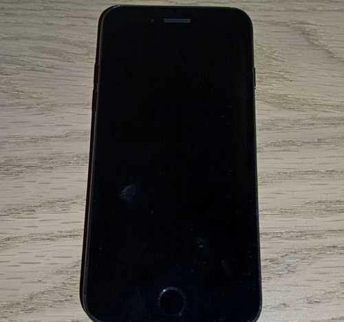 iPhone 7, 32 ГБ