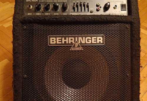 Басовый комбоусилитель behringer