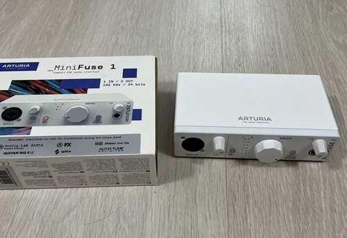 Внешняя звуковая карта Arturia MiniFuse 1 White