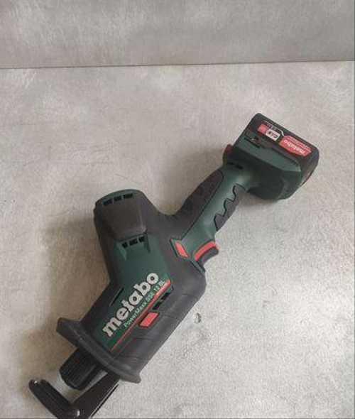 Пила сабельная Metabo PowerMaxx SSE 12 BL