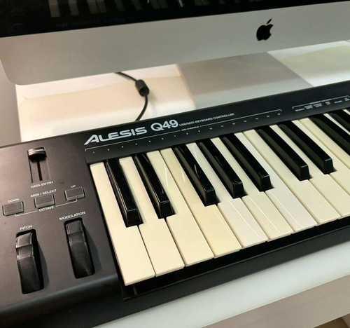 Миди клавиатура Alesis q49