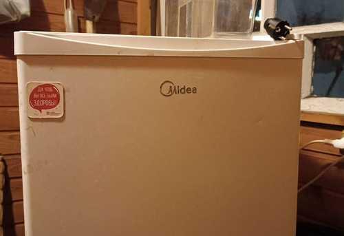 Холодильник Midea MR 1080W