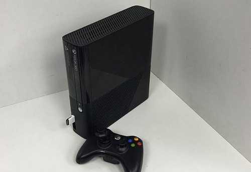Игровые приставки Microsoft Xbox 360 E 4Gb