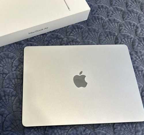 Apple macbook air 13 2024 m3 8gb 256gb