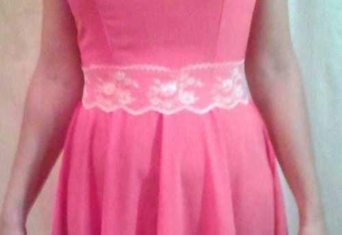 Платье розовое новое