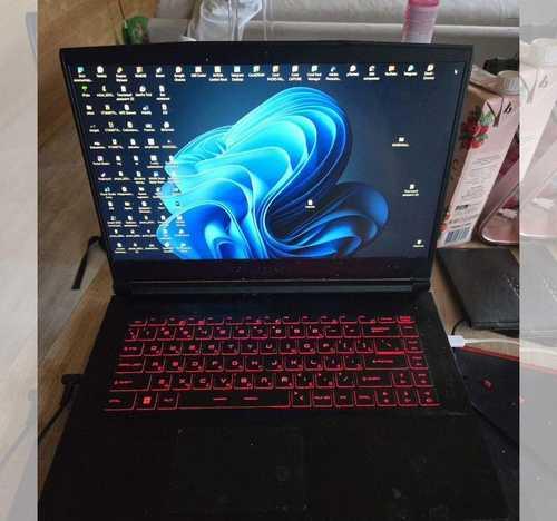 Ноутбук MSI GF63 Thin 11UC-225XRU