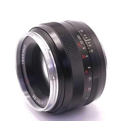 Planar 1,4/50 ZE T* Carl Zeiss (Canon EF)