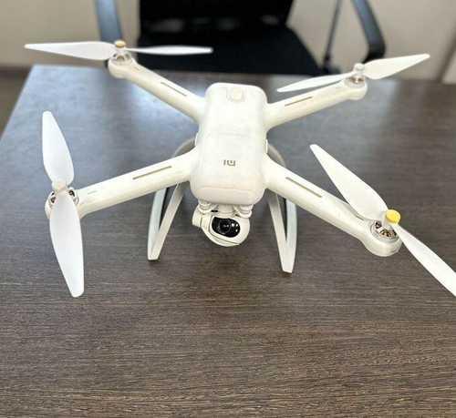Квадрокоптер Xiaomi Mi Drone (камера 4К)