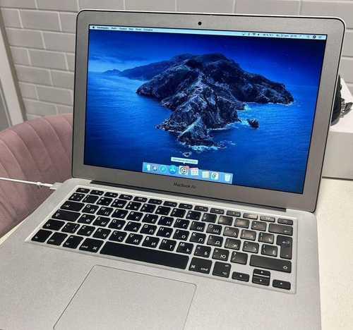 Macbook Air 13 (mid 2012)