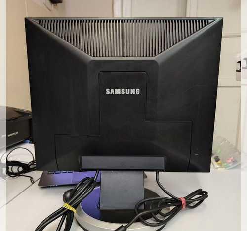 Монитор samsung SyncMaster 940n