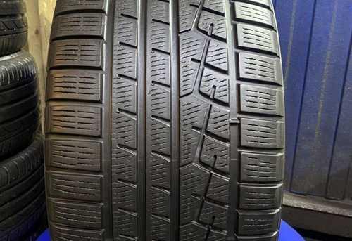 Yokohama W.Drive V902B 295/35 R21 107V