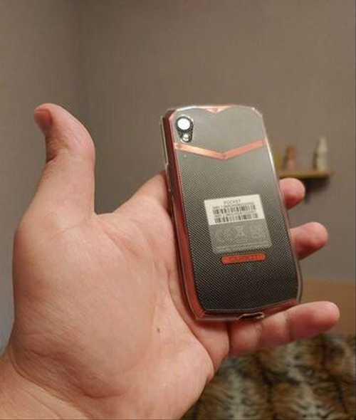 Cubot Pocket - красный мини смартфон (4", 4/64)