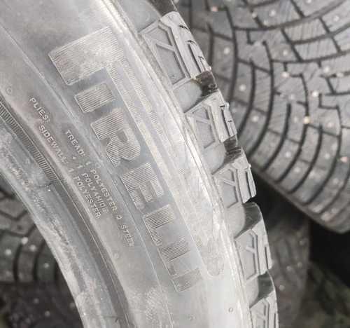 Pirelli Scorpion Ice Zero 2 245/45 R20