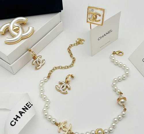 Серьги Chanel