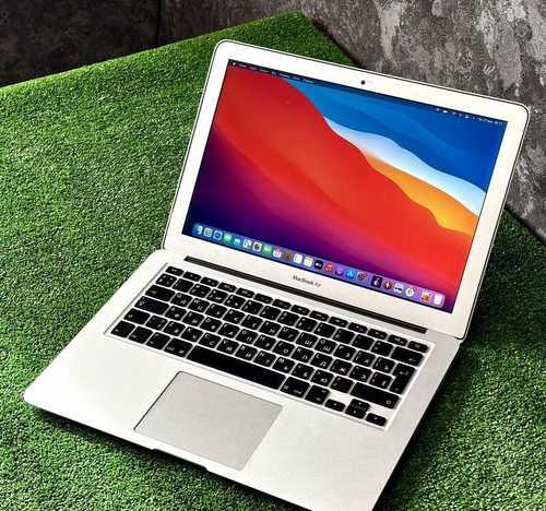 Тонкий Apple Ноутбук MacBook Air 13 2014 Core i5